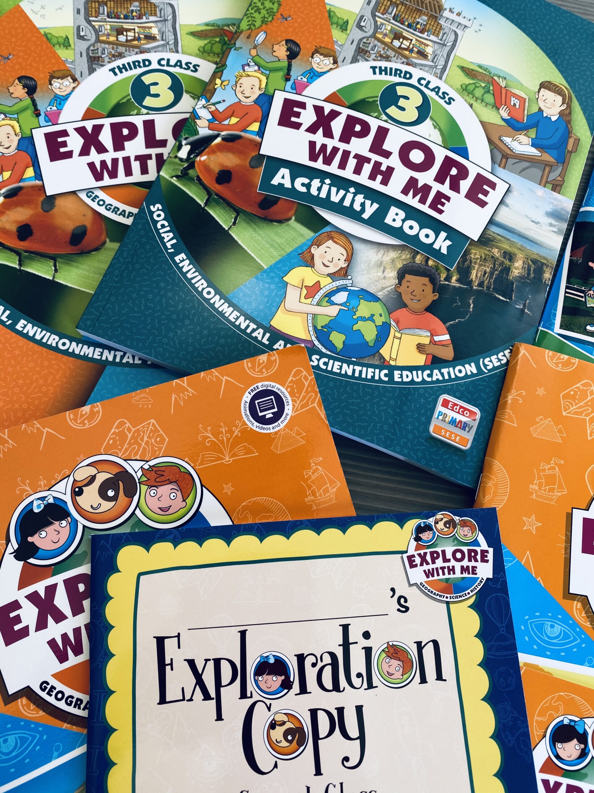 Explore With Me- Geography, History and Science - Múinteoir Valerie