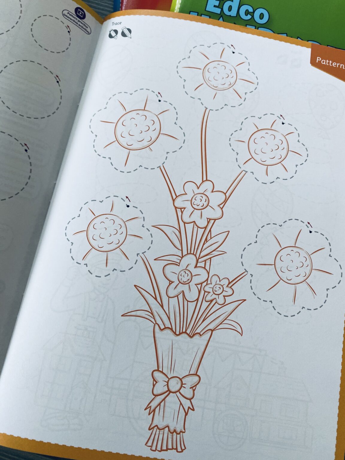 Handwriting by Mrs Murphy - Múinteoir Valerie